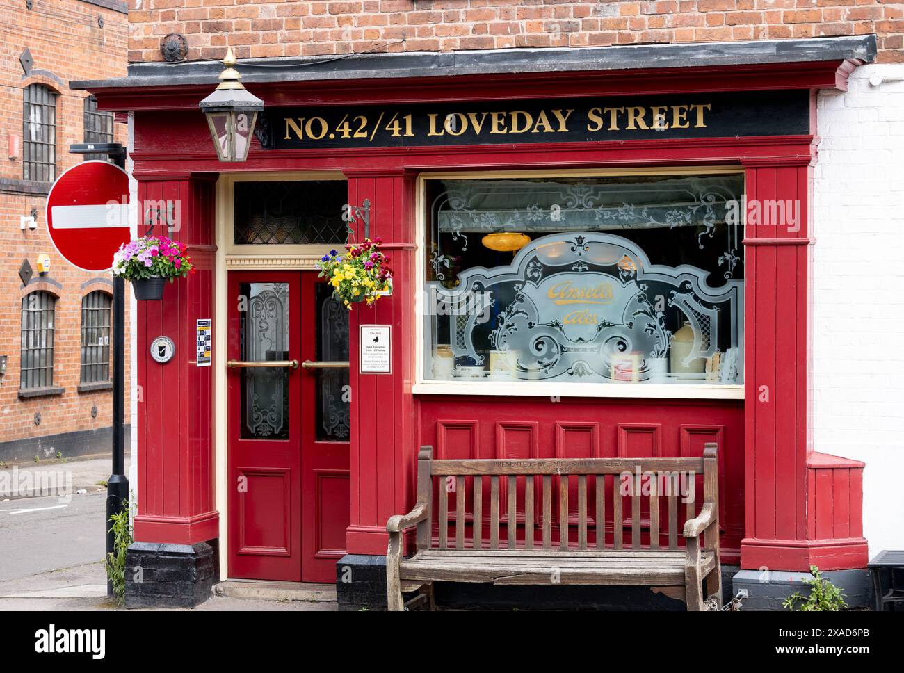 The Bull pub, Gun Quarter, Birmingham, UK Stock Photo - Alamy
