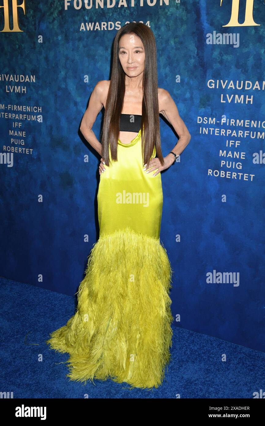 The 2024 fragrance foundation awards hi-res stock photography and ...