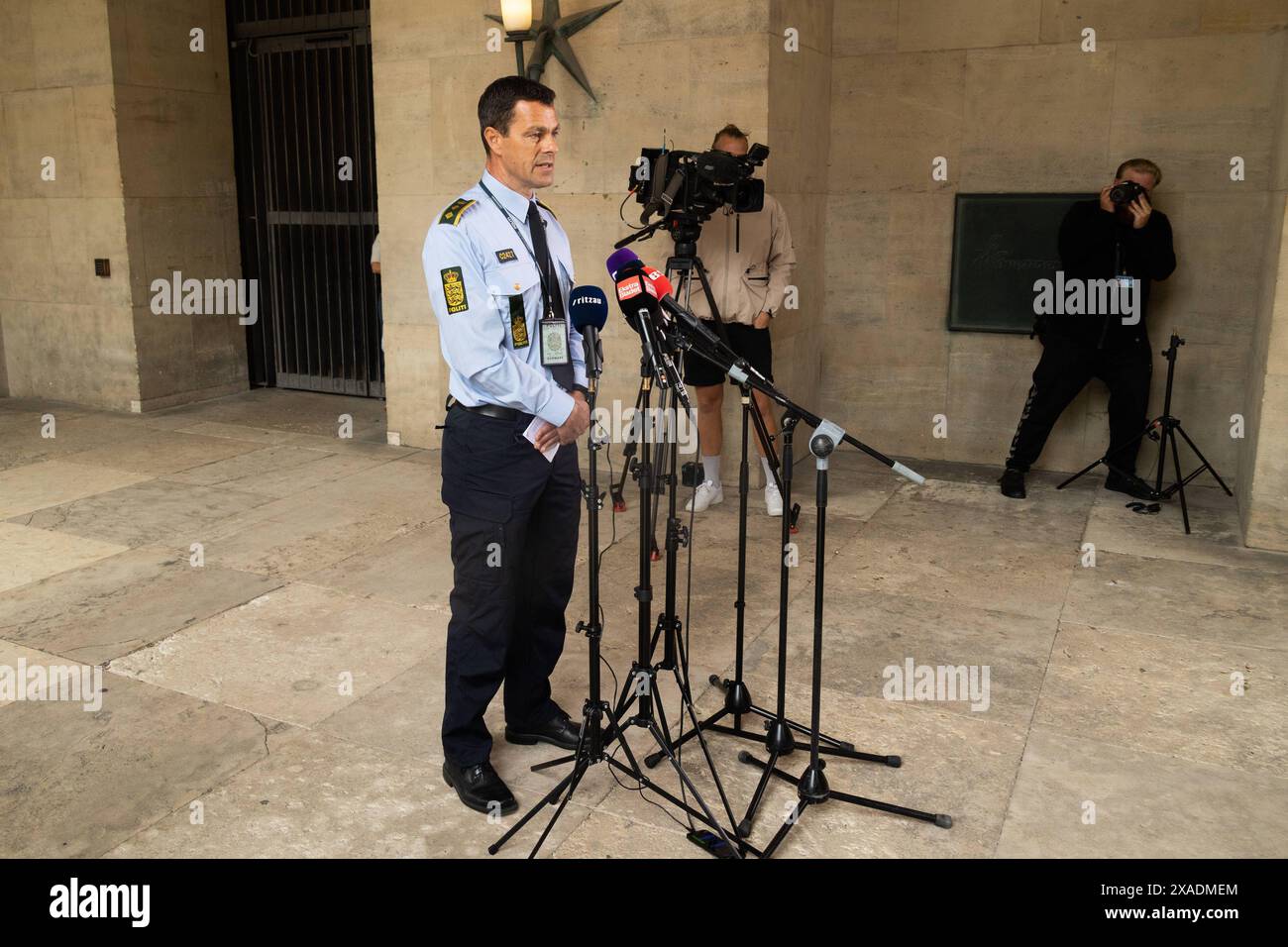 Deputy Police Inspector Brian Belling at the Police Headquarters in ...