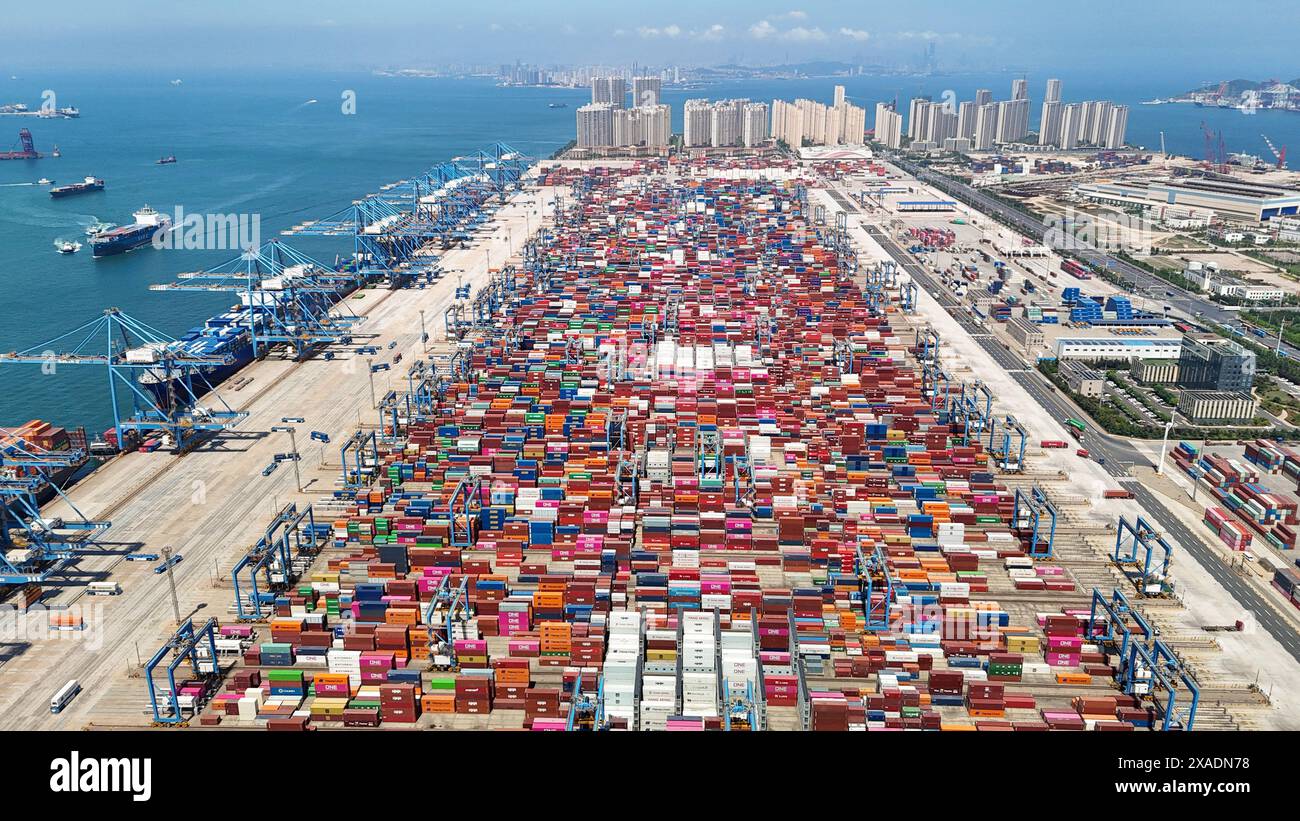 QINGDAO, CHINA - JUNE 6, 2024 - A high-speed rail crane works at a ...