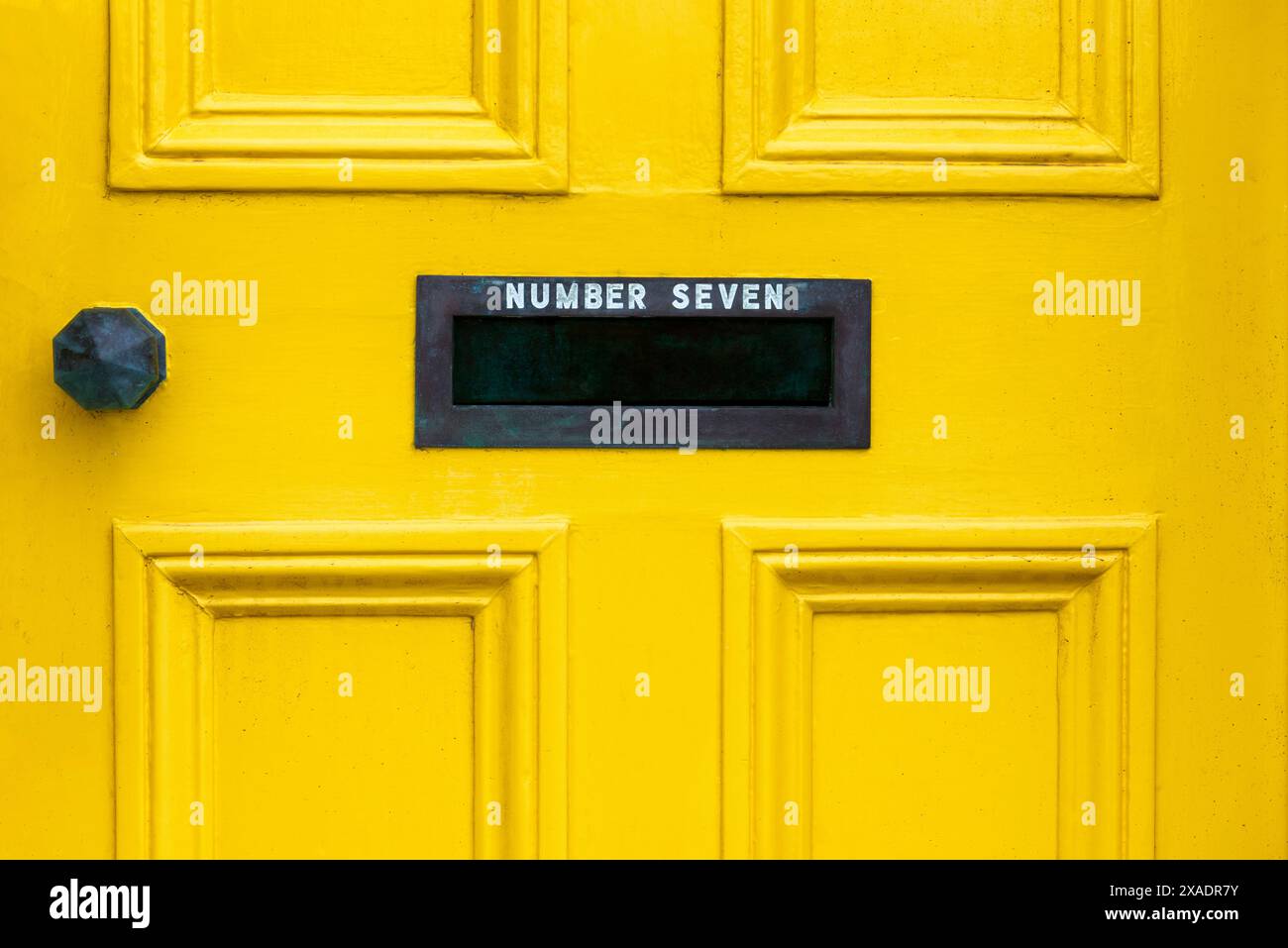Yellow number 7 hi-res stock photography and images - Alamy