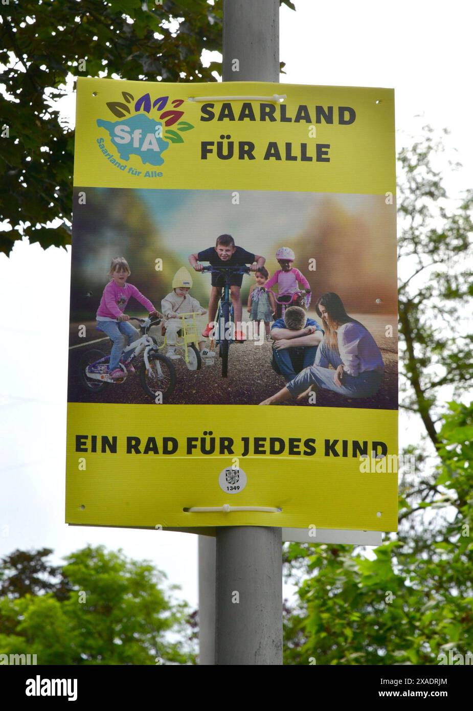 Wahlplakat der Partei Saarland für alle SfA mit dem Slogan Ein Rad für ...
