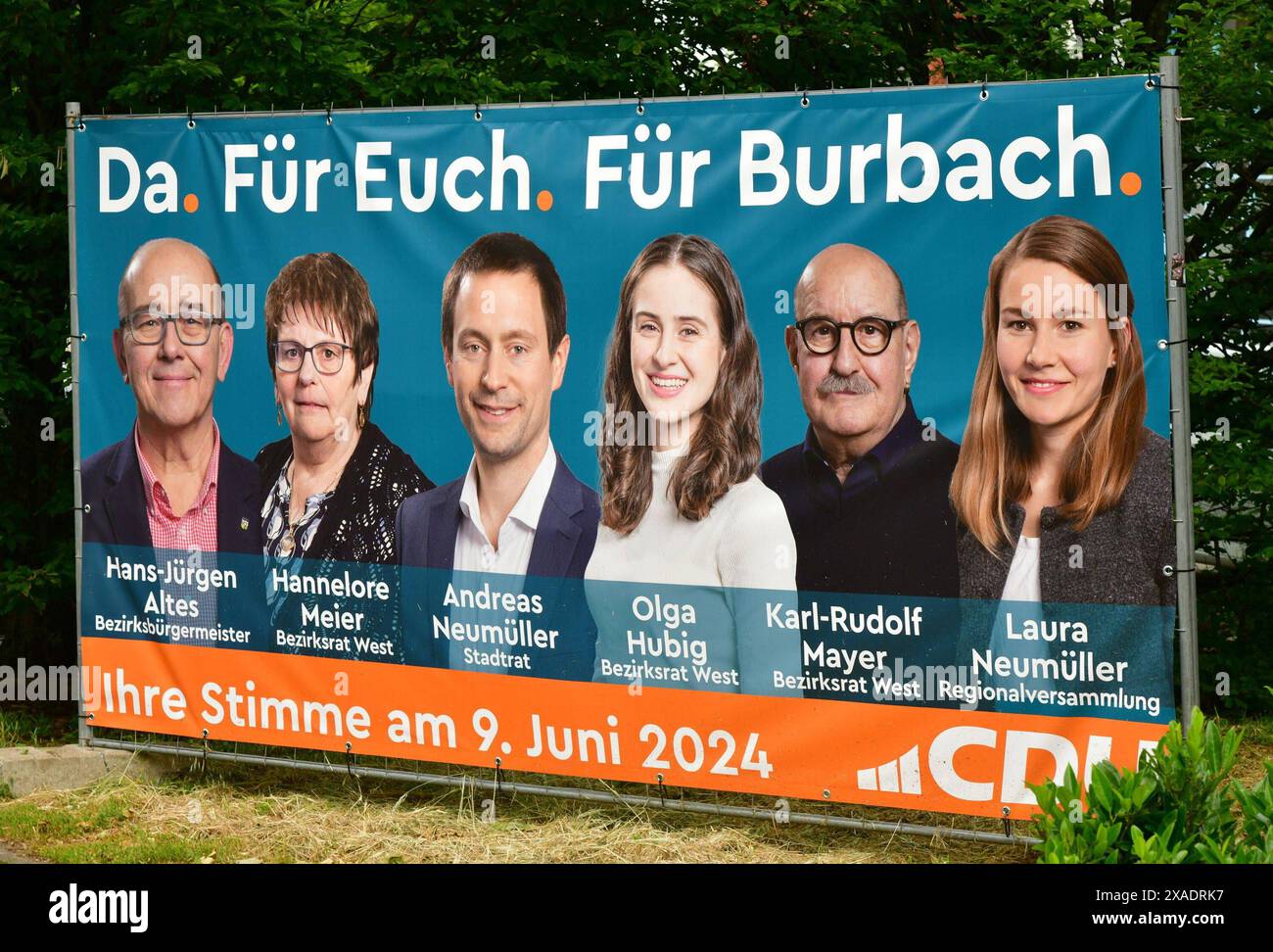 Wahlplakat der CDU mit dem Slogan Da. Für Euch. Für Burbach für die anstehenden Kommunal- und ...