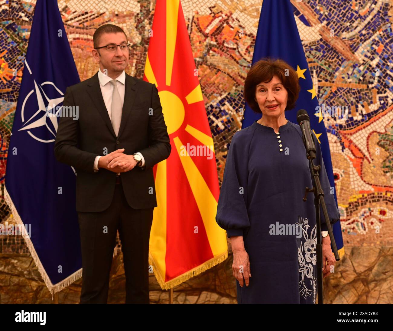 North Macedonia s President Gordana Siljanovska Davkova R and Hristijan ...