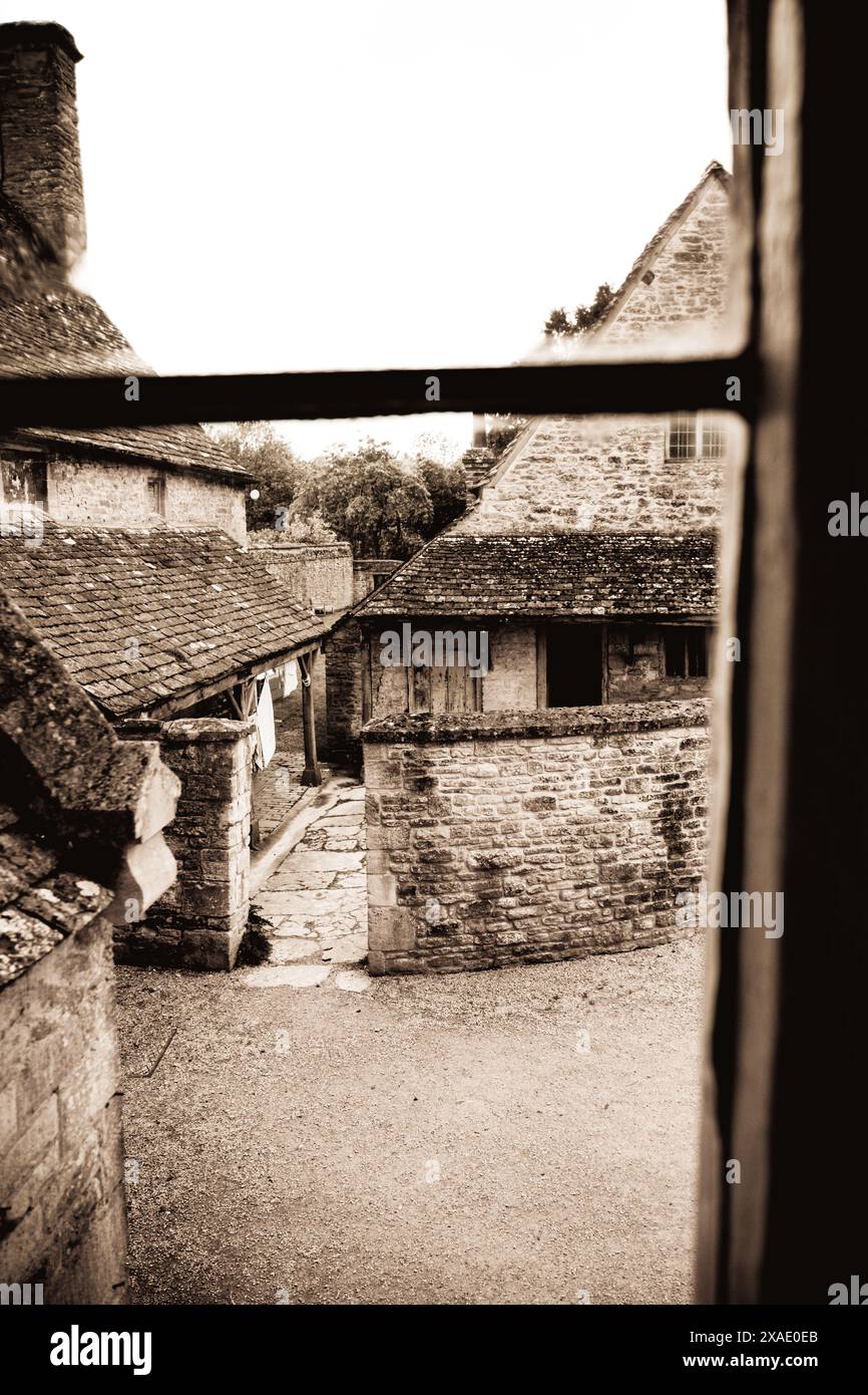 The view to the courtyard at an English historic manor farm in ...