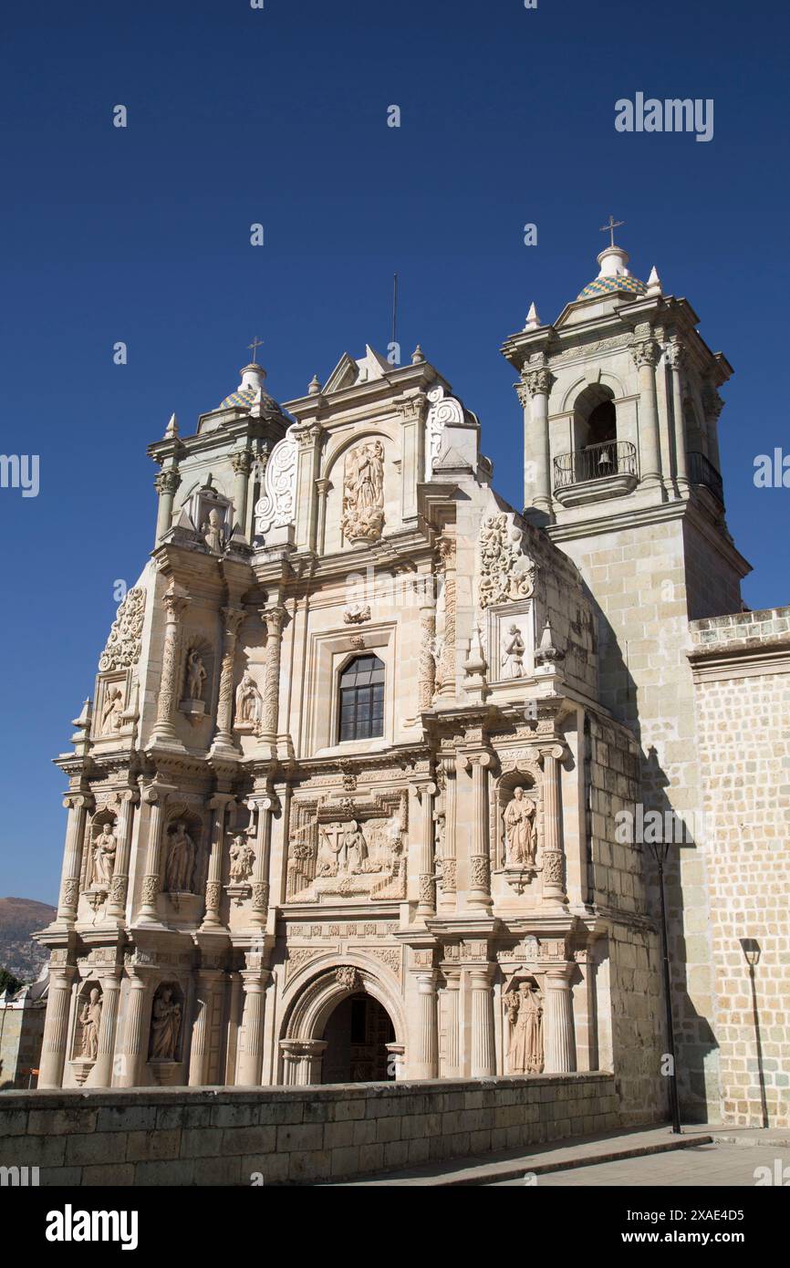 Mexico, Oaxaca, Oaxaca City, The Bascilica Menor de la Soledad ...