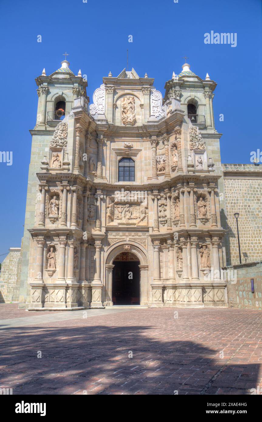 Mexico, Oaxaca, Oaxaca City, The Bascilica Menor de la Soledad ...