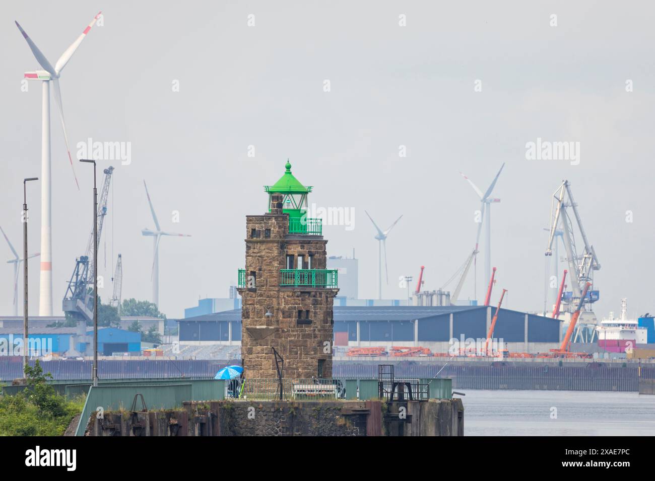 Molenturm, small historic lighthouse at Überseehafen port, Bremen Stock ...