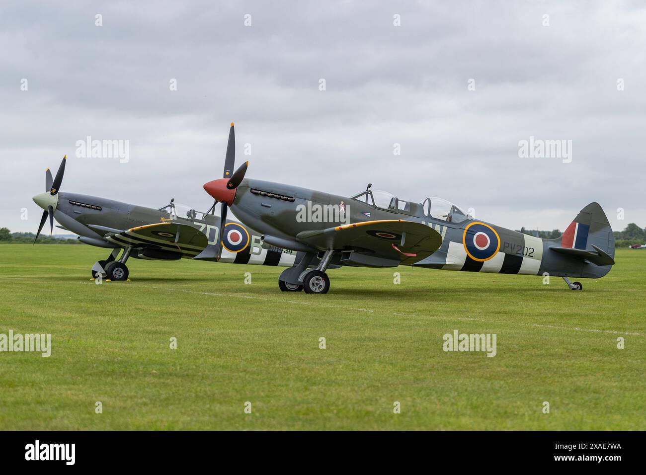 Spitfire PV202 And Supermarine Spitfire IX IWM Duxford D-day 80 Summer ...