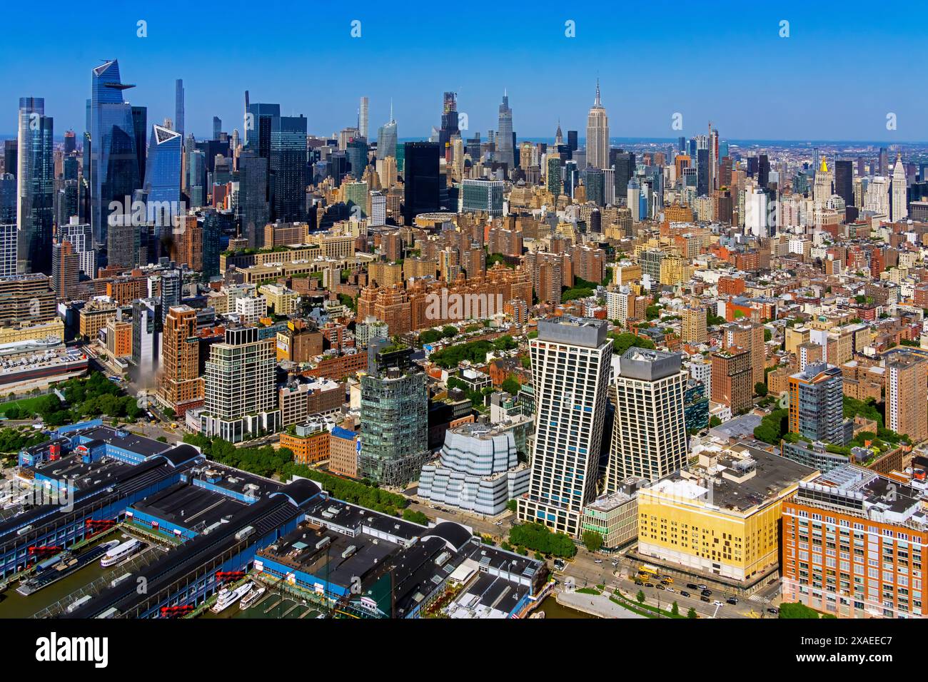 Edge hudson yards aerial hi-res stock photography and images - Alamy