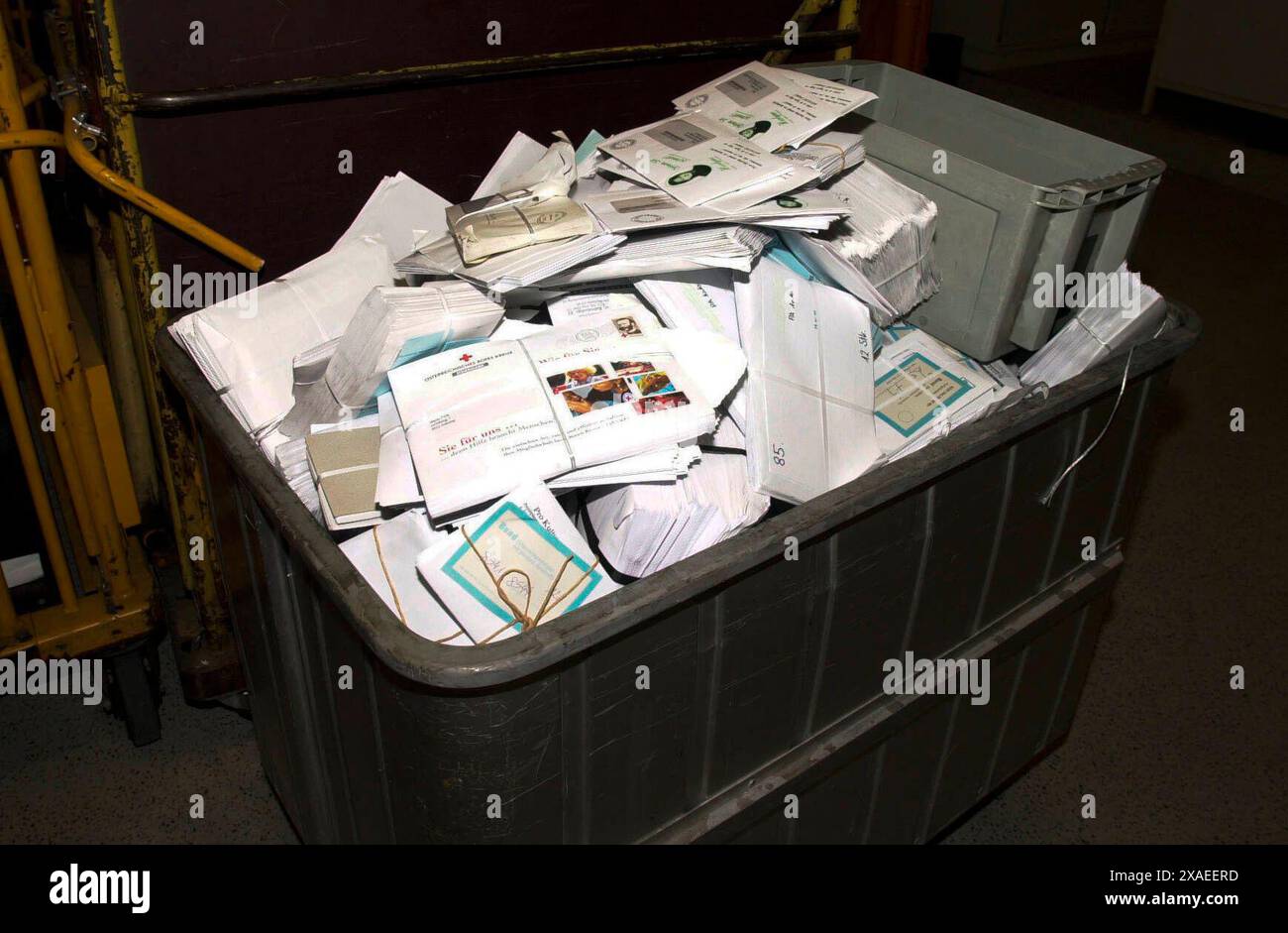 sorting system for letters and parcels for transportation sorting ...