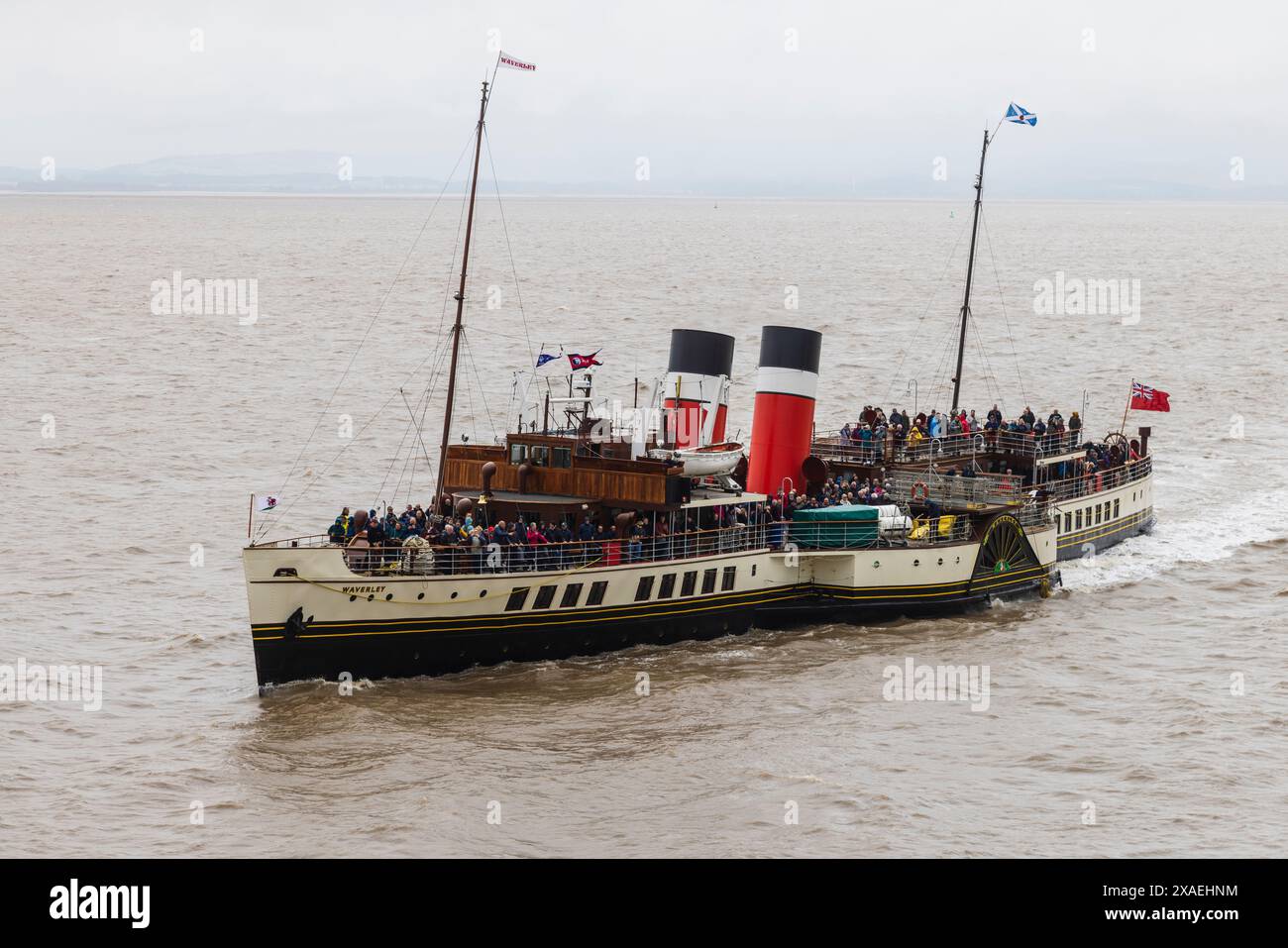 The Waverley steam paddle approaching Clevedon Pier Stock Photo - Alamy