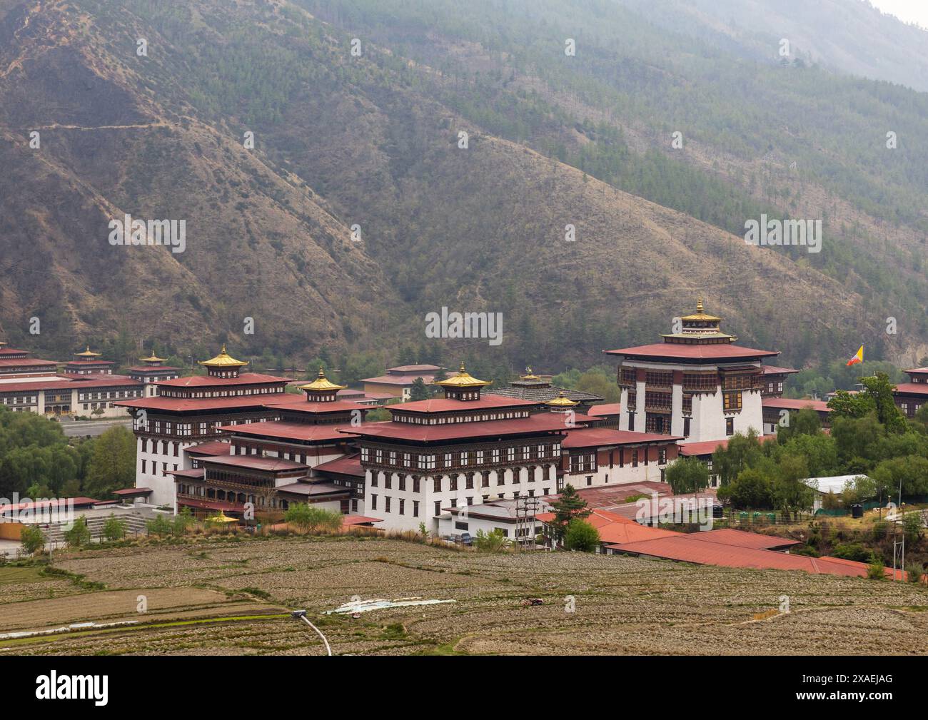 Buddhist monastery and fortress Tashichho Dzong, Chang Gewog, Thimphu ...