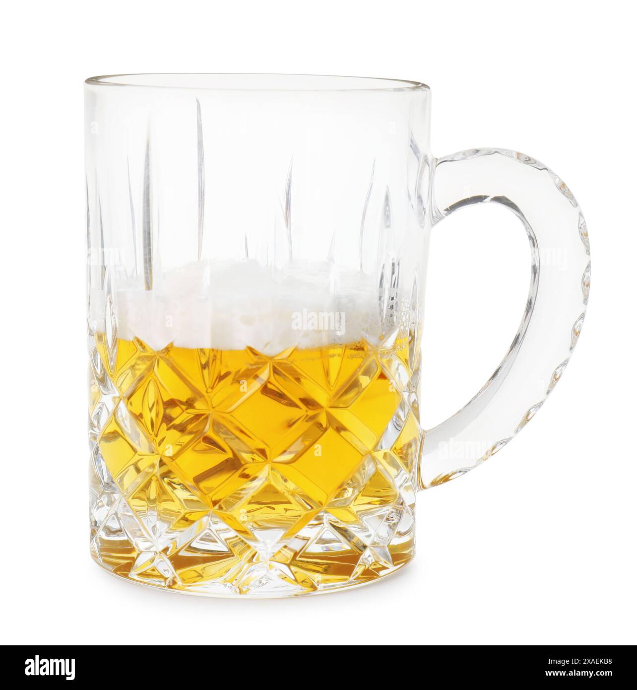 Half filled beer mug hi-res stock photography and images - Alamy