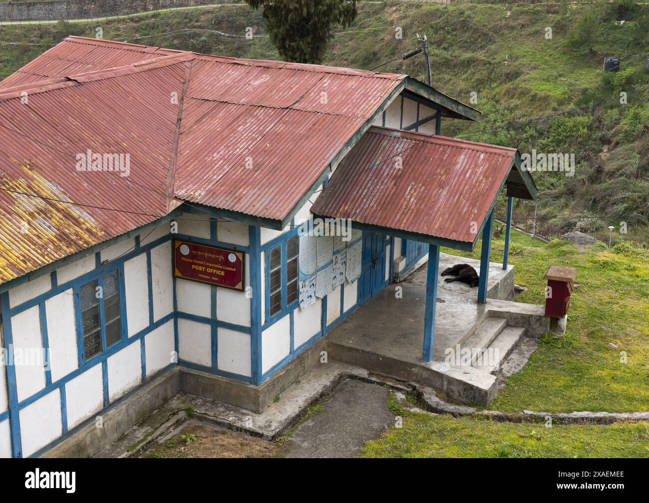 Post office building, Trongsa District, Trongsa, Bhutan Stock Photo - Alamy