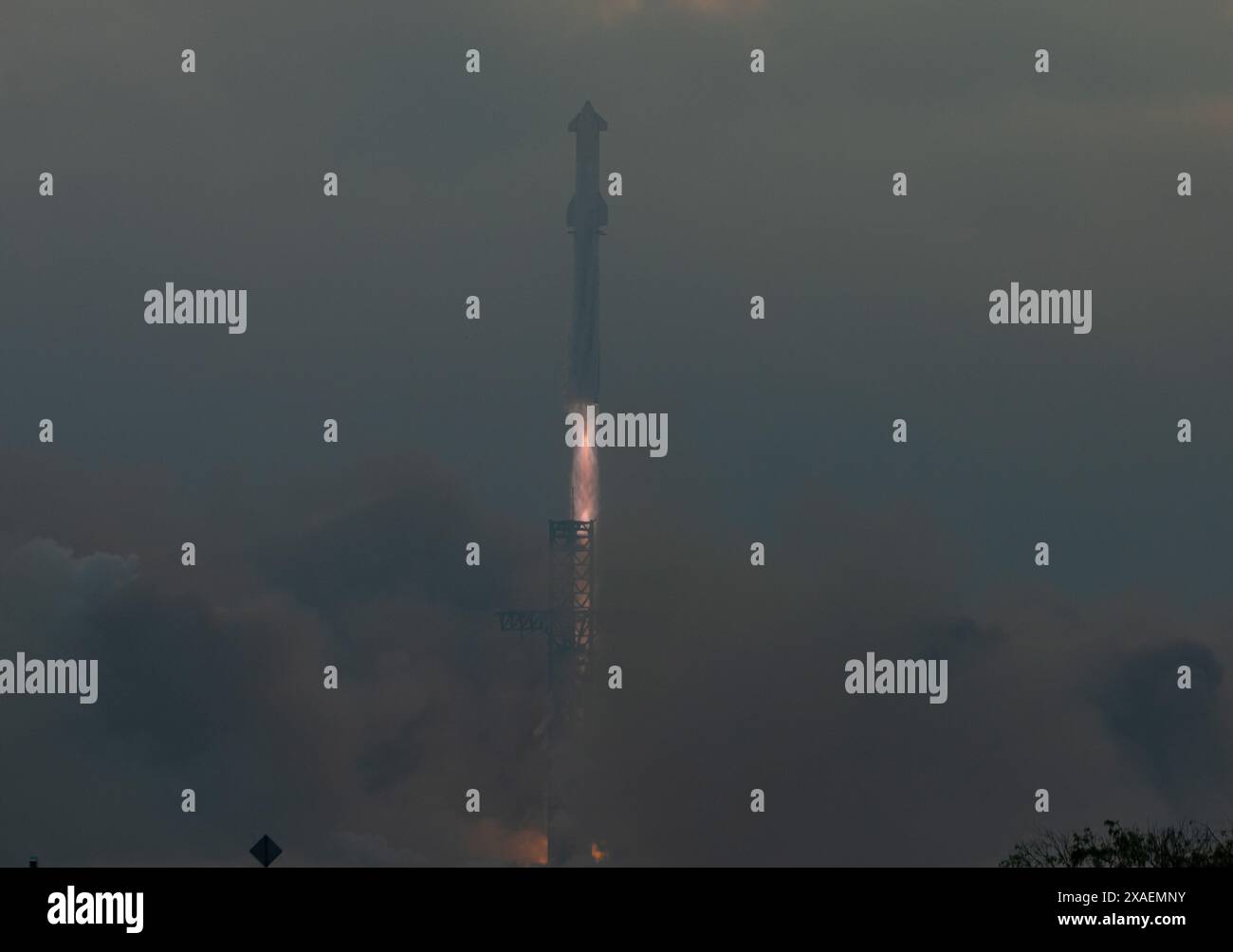 Great success for SpaceX with Starship S29 & B11 after liftoff both ...