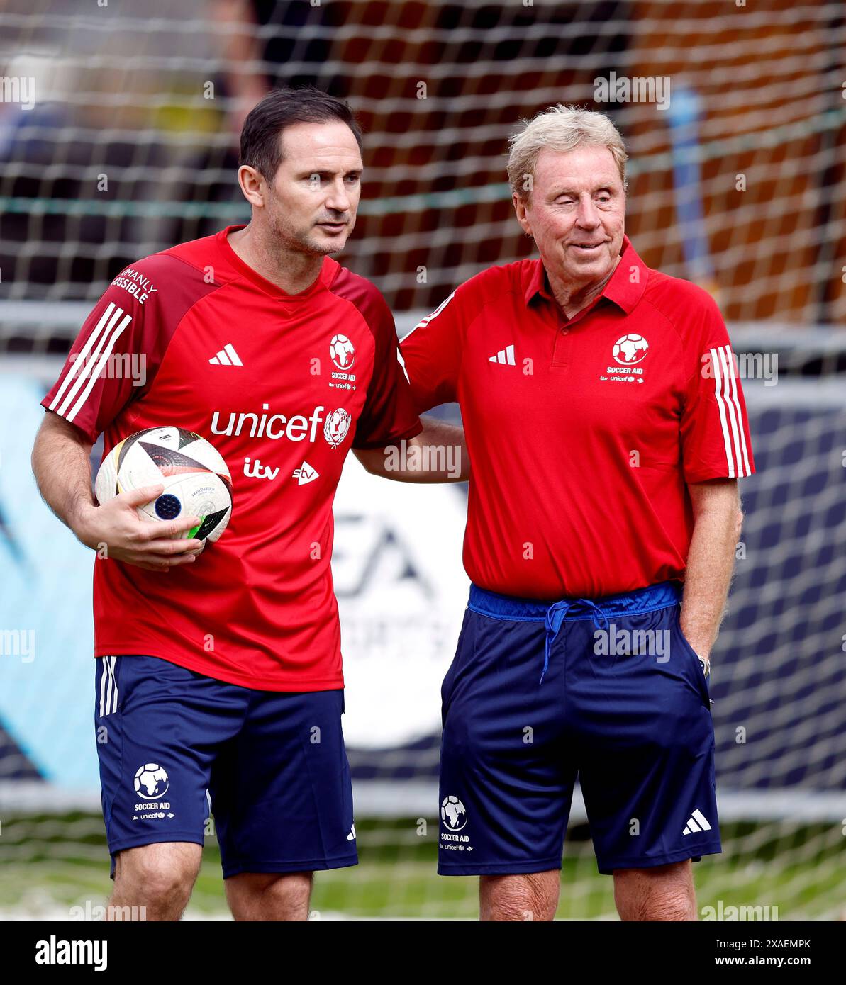 Frank Lampard and Harry Redknapp (right) during a training session at ...