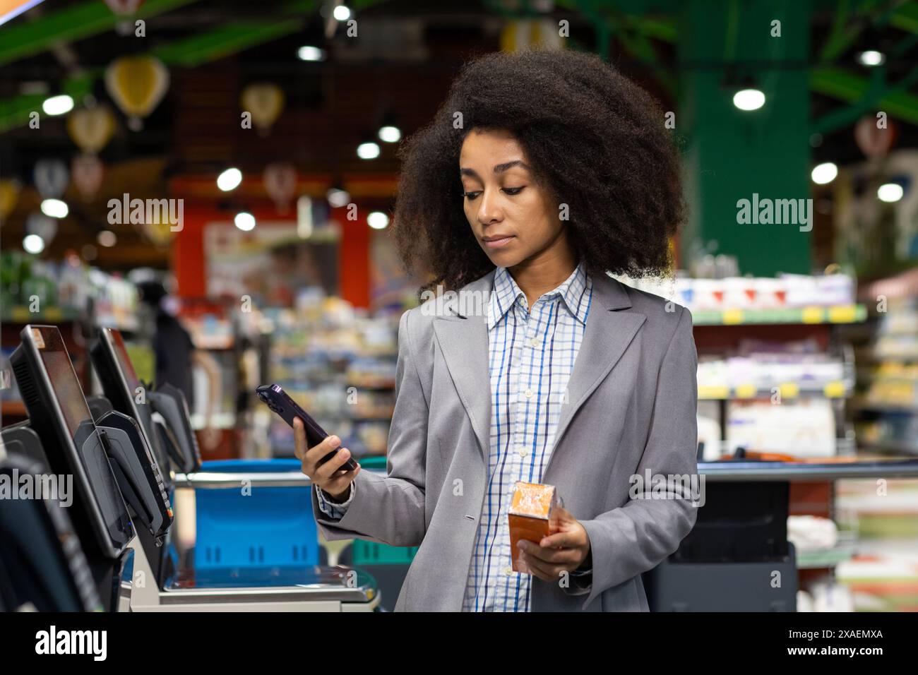 Grocery shopping automation hi-res stock photography and images - Alamy