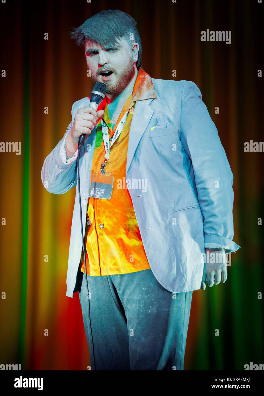 Luke Nixon as Jim Midge, Character Comedian, Human Menagerie Cabaret ...