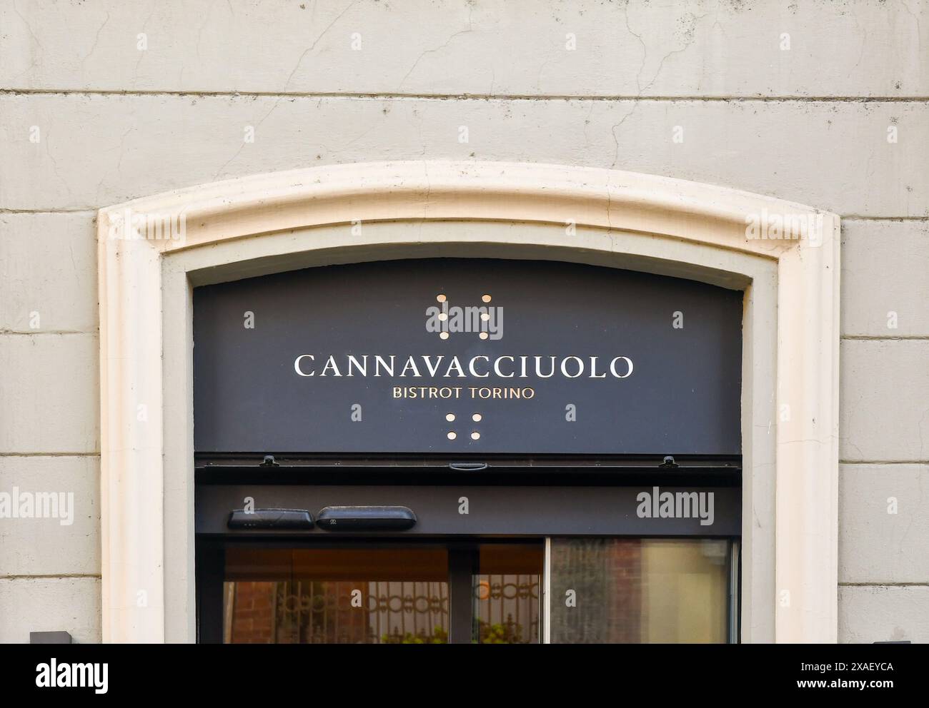 Cannavacciuolo restaurant hi-res stock photography and images - Alamy