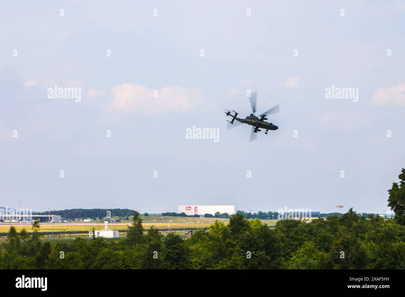 Tiger flugzeuge hi-res stock photography and images - Alamy