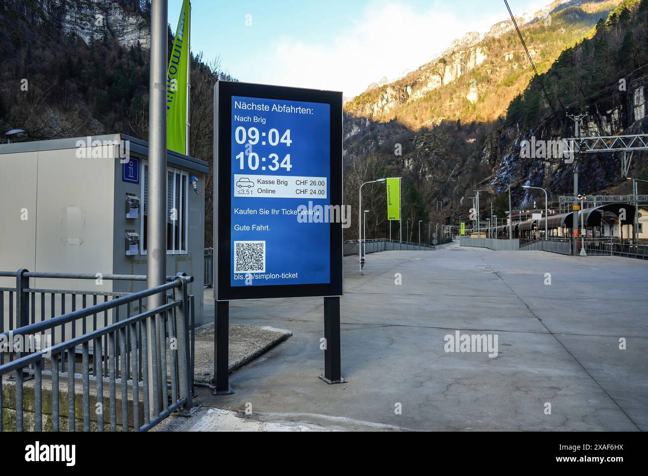 Simplon pass train hi-res stock photography and images - Alamy