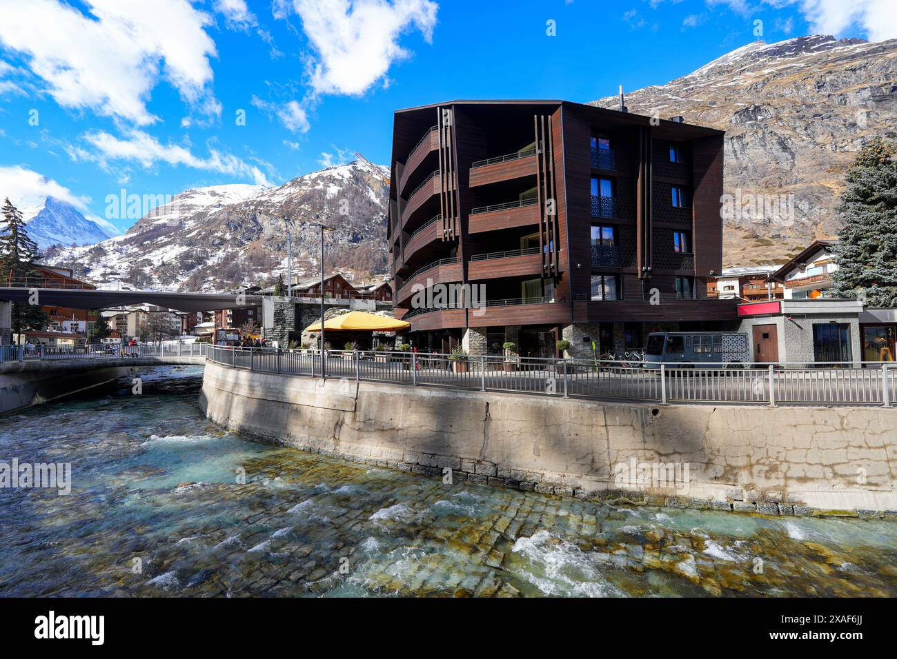 Melt free hi-res stock photography and images - Alamy