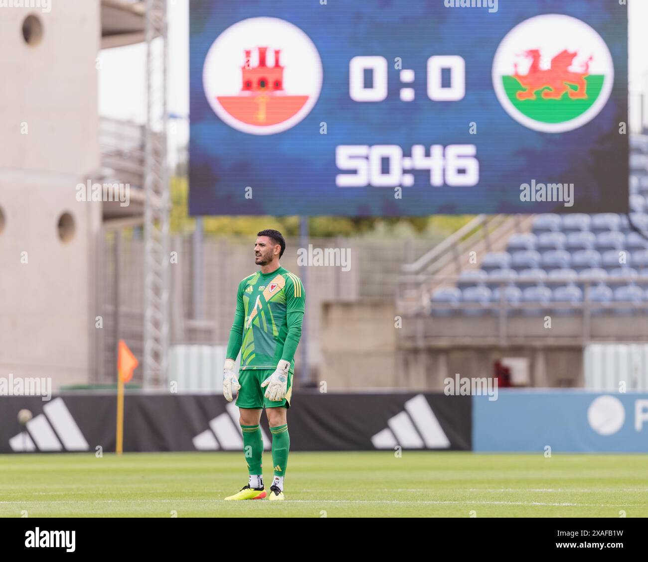 ALGARVE, PORTUGAL - 06 JUNE 2024: Wales' goalkeeper Tom King during the ...