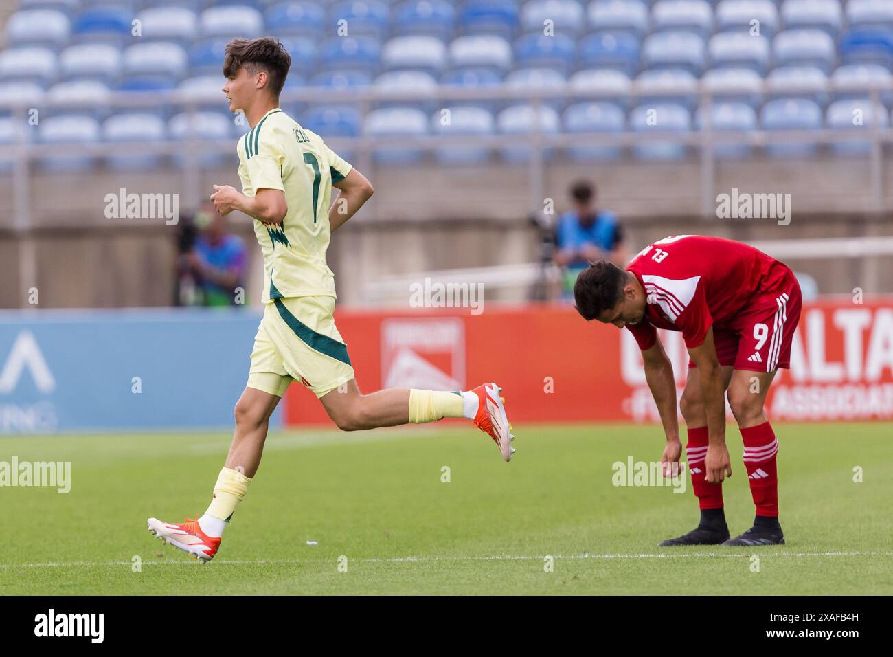 ALGARVE, PORTUGAL - 06 JUNE 2024: Wales' Charlie Crew during the ...