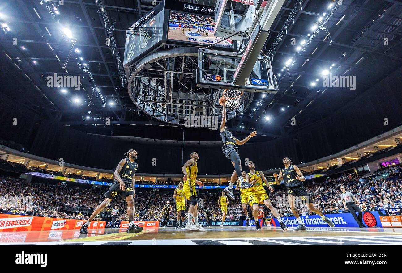 06 June 2024, Berlin: Basketball: Bundesliga, Alba Berlin - Niners ...