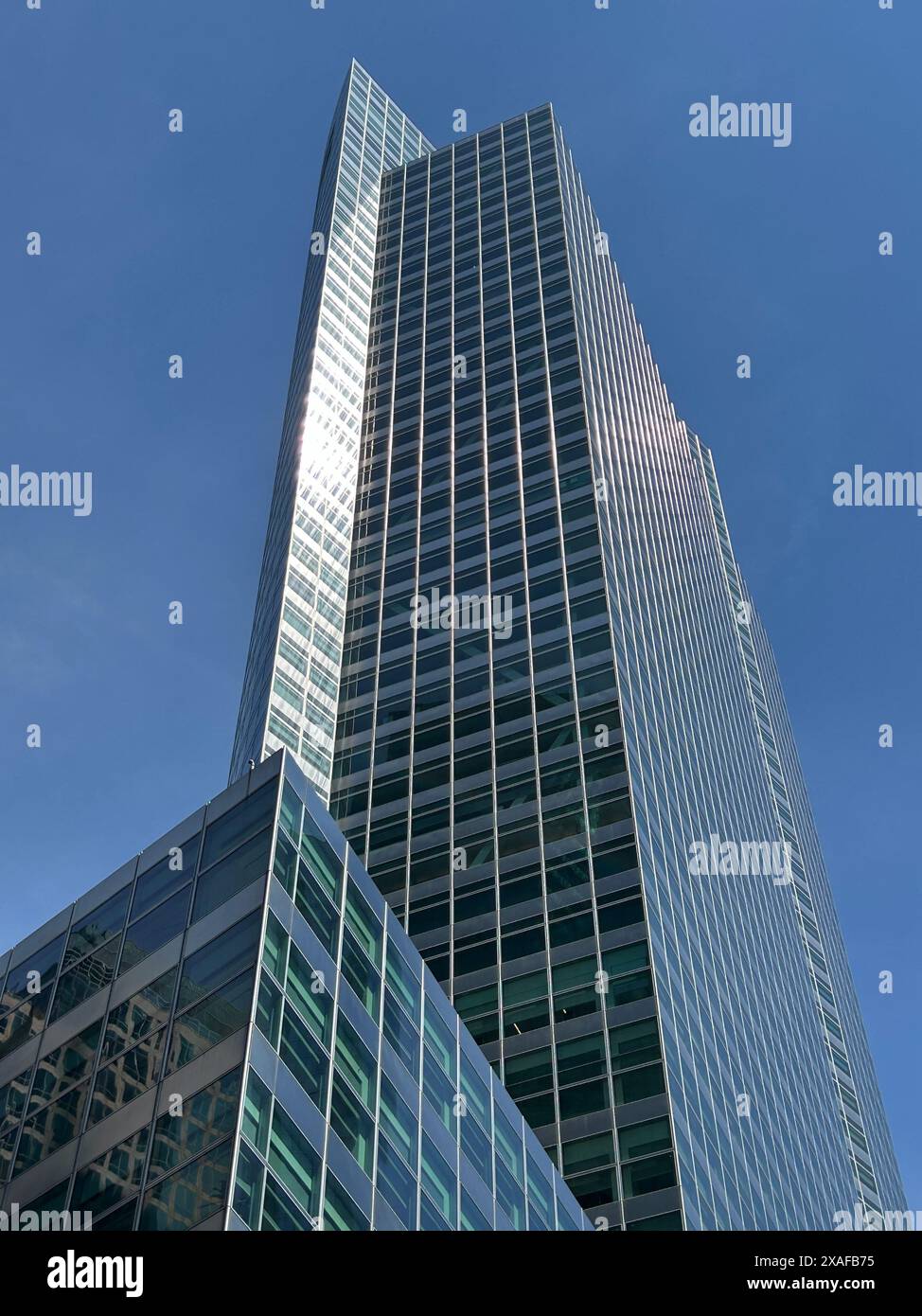 Goldman Sachs Global Headquarters, low angle view, 200 West Street, New ...