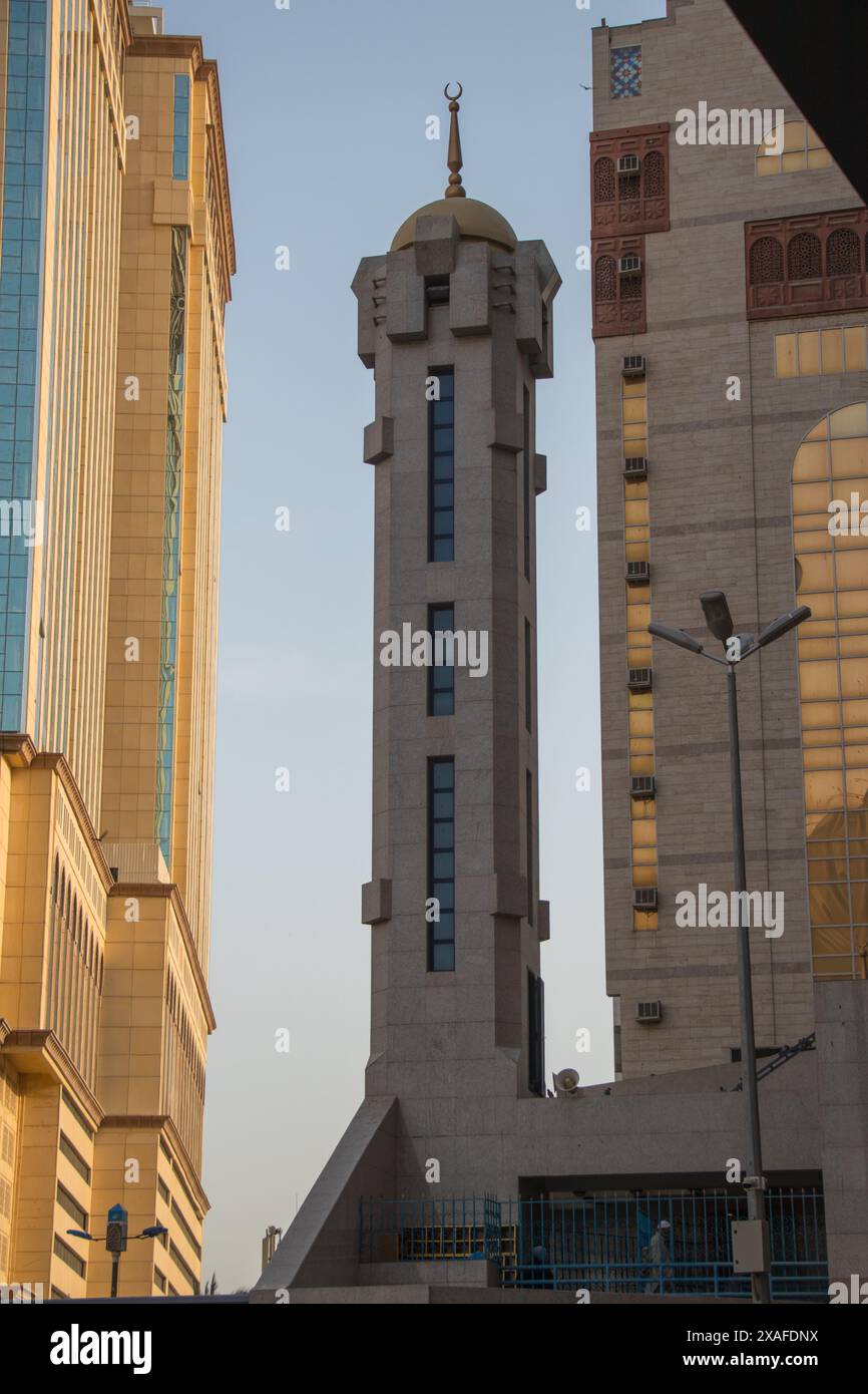 Minaret of the Mosque of the Jinn in Mecca city Stock Photo - Alamy