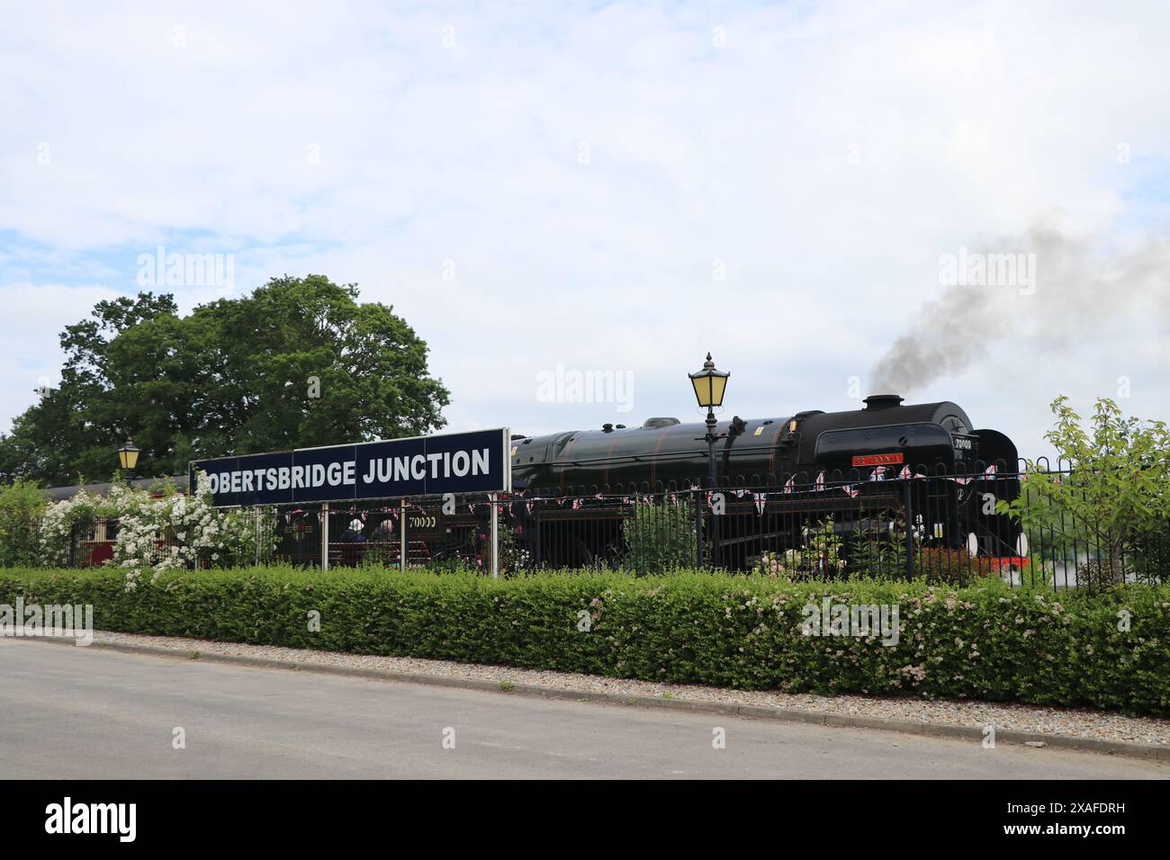 ROTHER VALLEY RAILWAY AT ROBERTSBRIDGE Stock Photo - Alamy