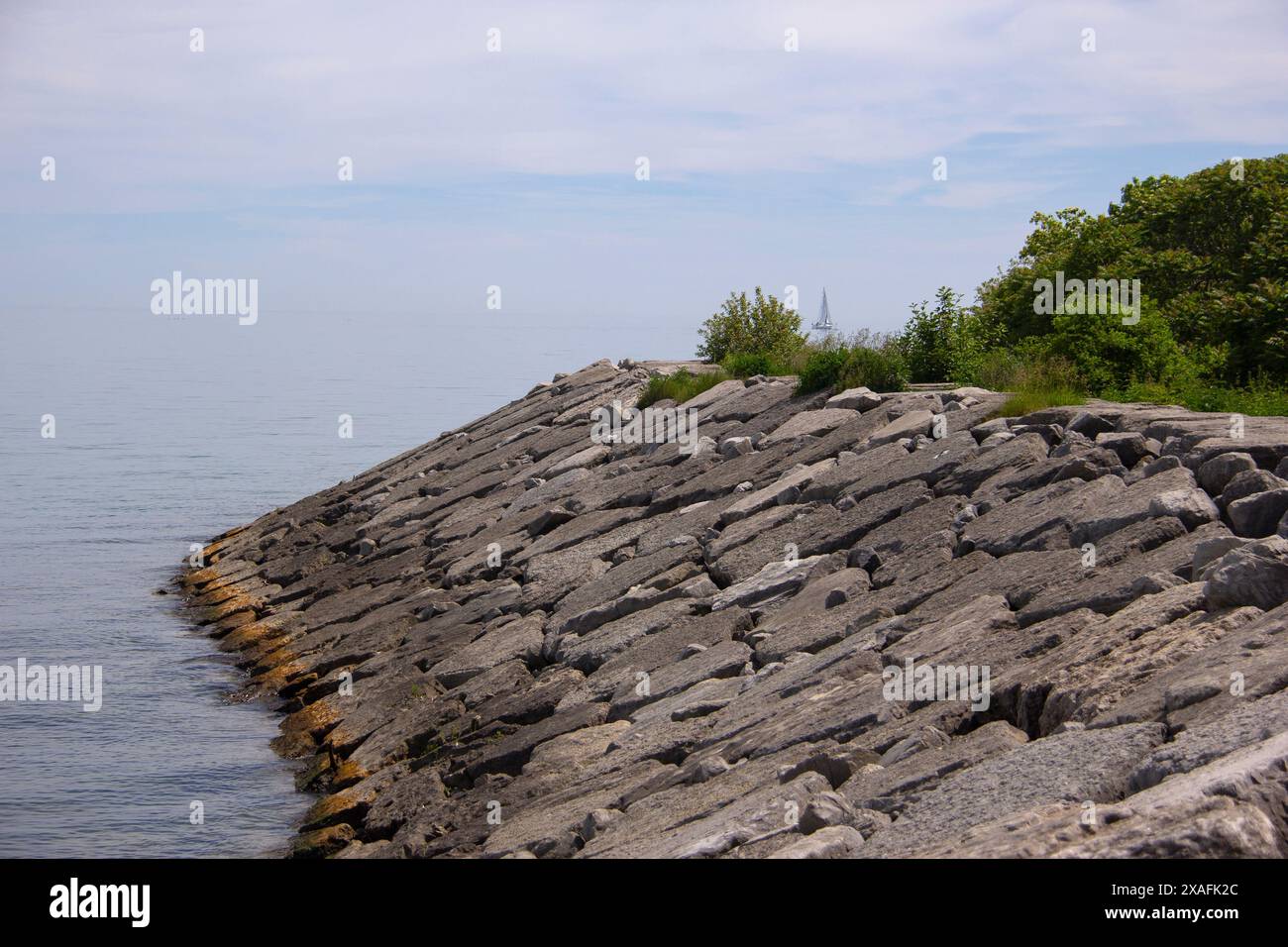 Breakwater in Lake Ontario Stock Photo - Alamy