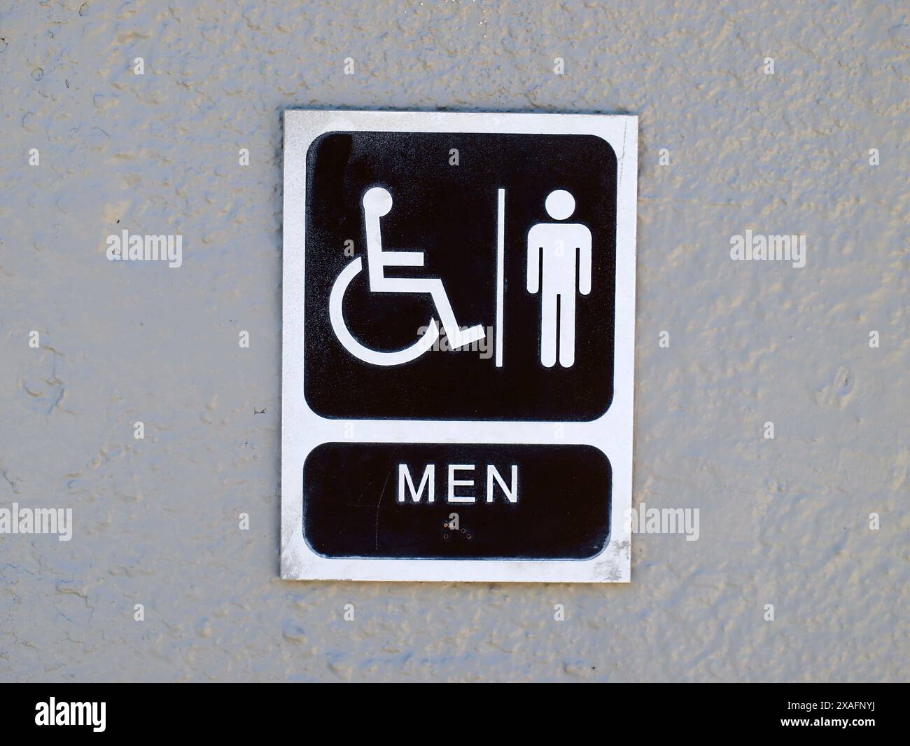 Handicap men hi-res stock photography and images - Alamy