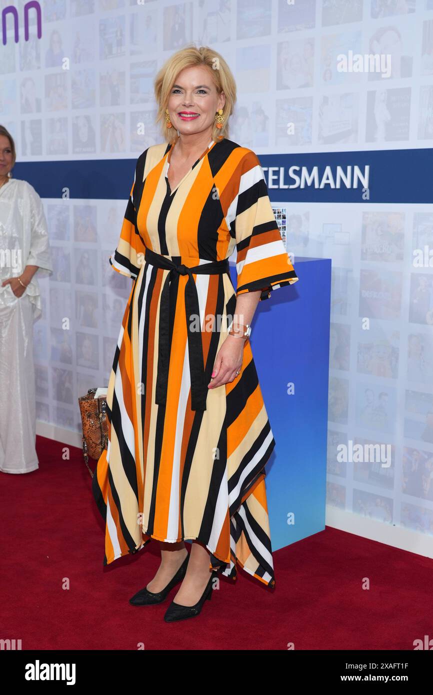 Julia Kloeckner bei der Bertelsmann Party am 6.06.2024 in Berlin Stock ...