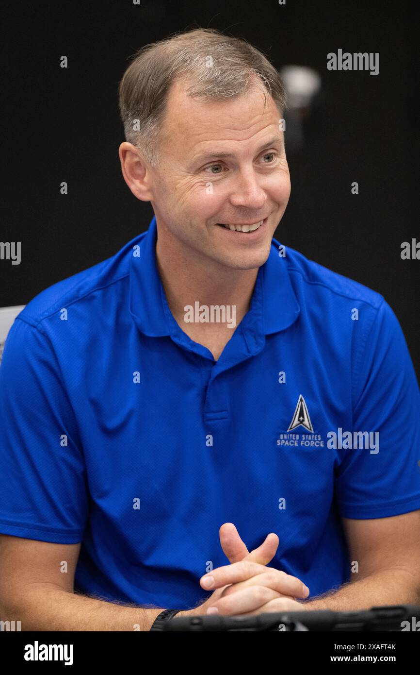 Houston, Texas, USA. 7th Nov, 2023. NASA astronaut Nick Hague trains at ...