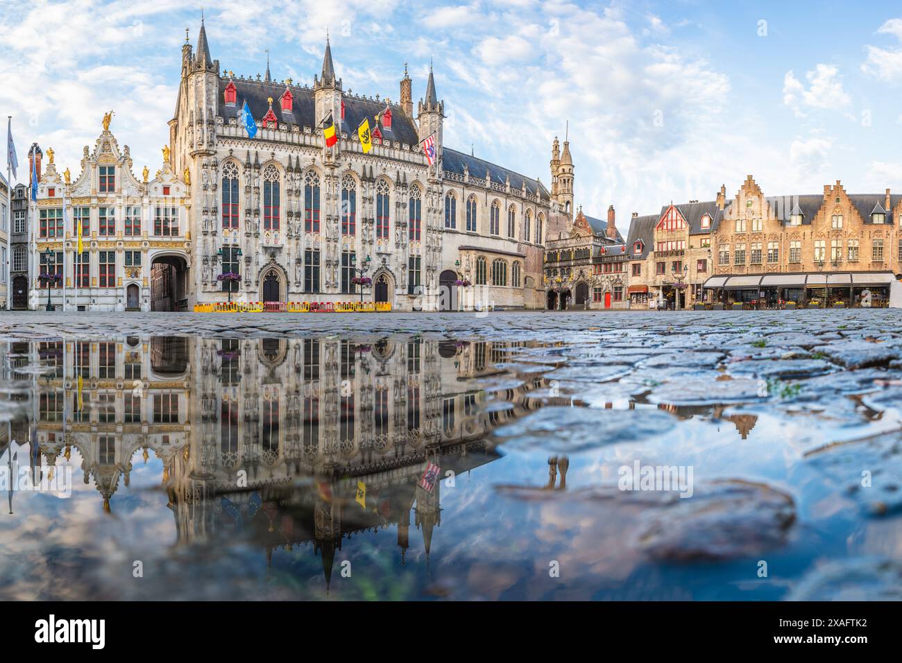 Burg Square with Bruges city hall and Basilica of the Holy Blood in ...