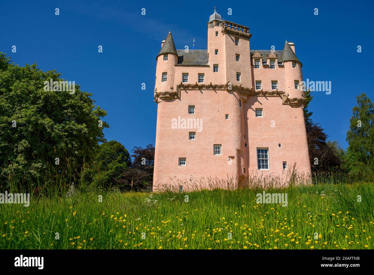 Craigievar Castle, Alford, Aberdeenshire, Scotland, UK Stock Photo - Alamy