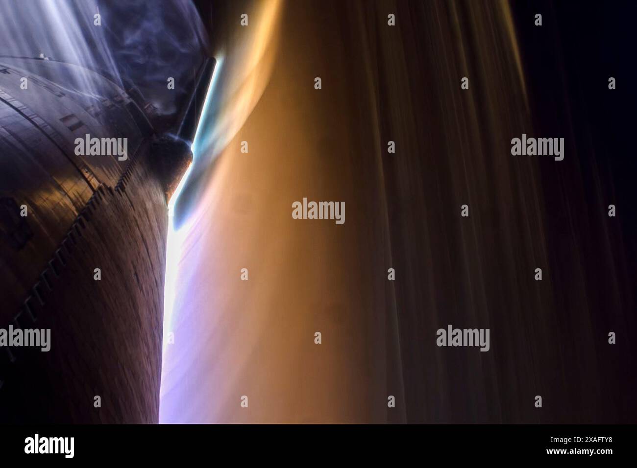 SpaceX launches its fourth flight test of Starship from Launch Complex ...