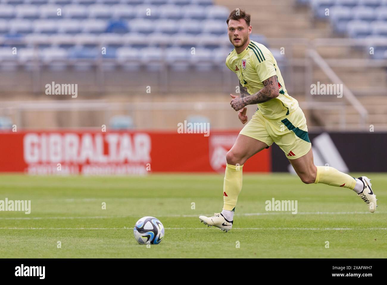 ALGARVE, PORTUGAL - 06 JUNE 2024: Wales' Joe Low during the ...