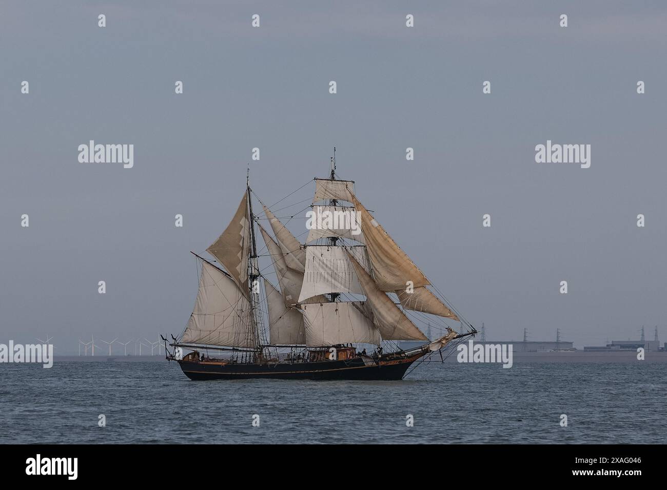 The Tres Hombres is the only trans-Atlantic sailing freighter without a ...