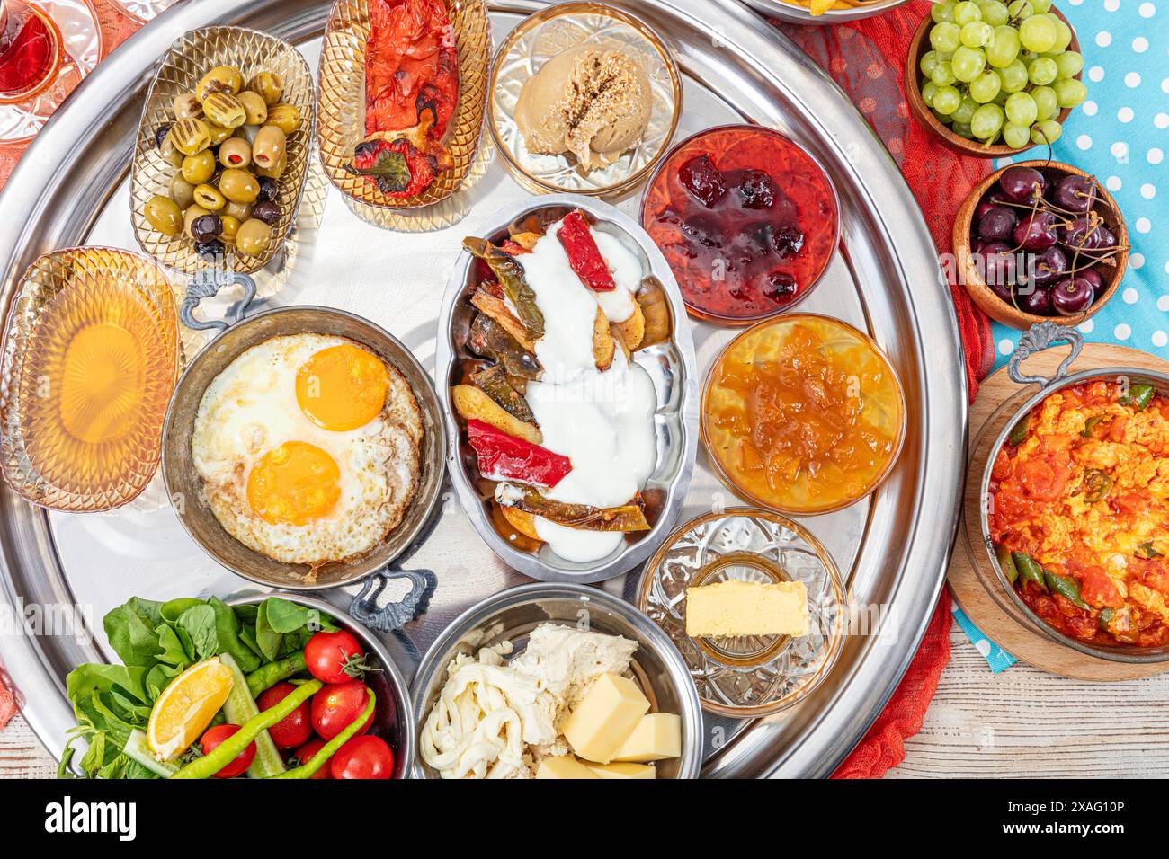 Traditional Turkish Breakfast Table (Serpme Kahvalti). Traditional ...