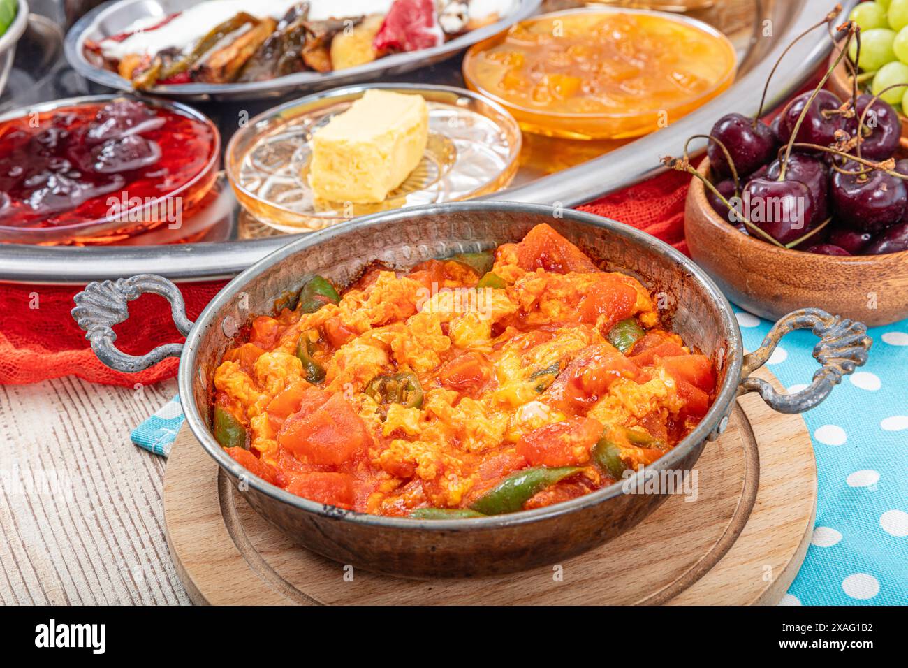 Traditional Turkish Breakfast Table (Serpme Kahvalti). Traditional ...