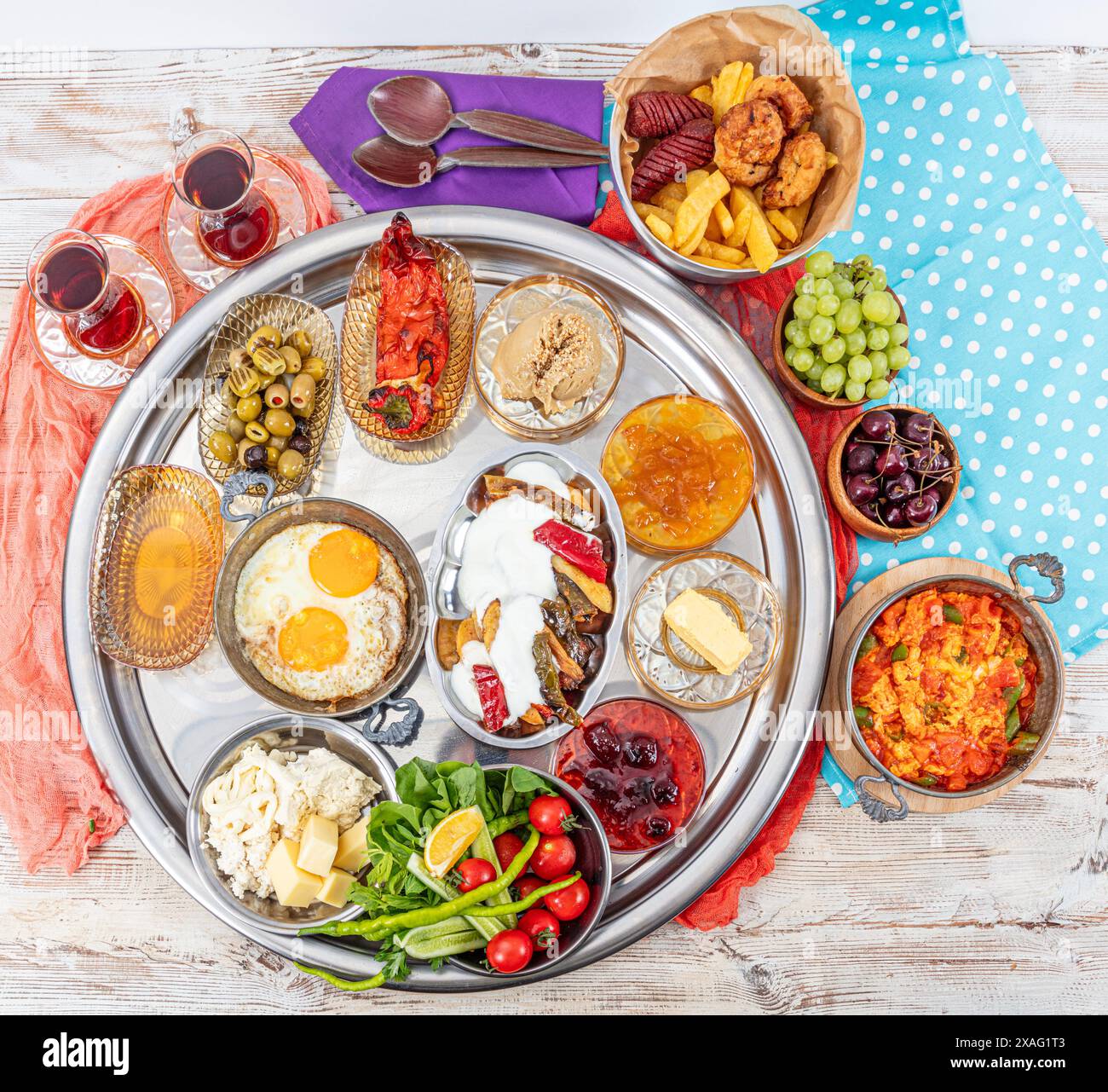 Traditional Turkish Breakfast Table (Serpme Kahvalti). Traditional ...