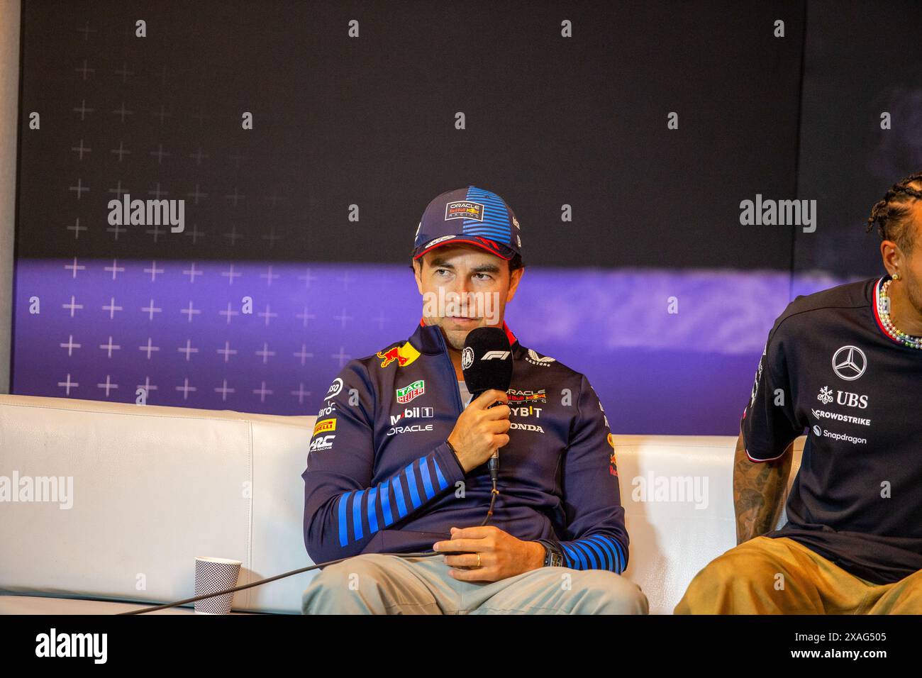 Sergio Perez (MEX) - Oracle Red Bull Racing - Red Bull RB20 - Honda ...