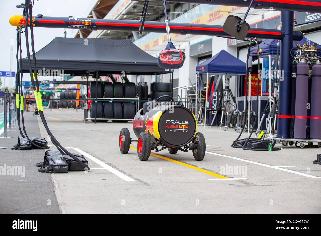 Oracle Red Bull Racing toy car in pitlane during Formula 1 Aws Grand ...