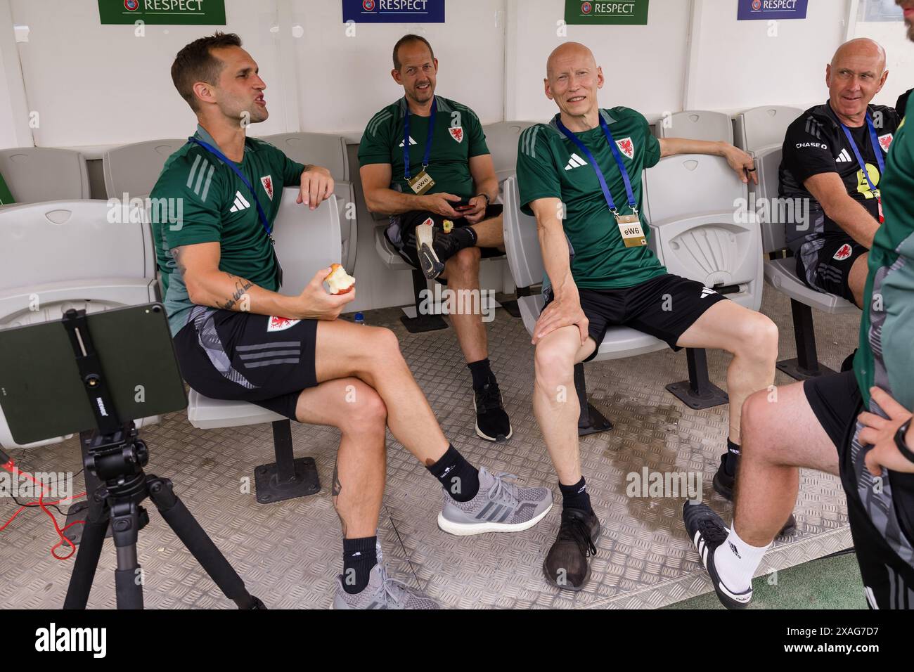 ALGARVE, PORTUGAL - 06 JUNE 2024: Wales’ Masseur Chris Senior, Wales ...