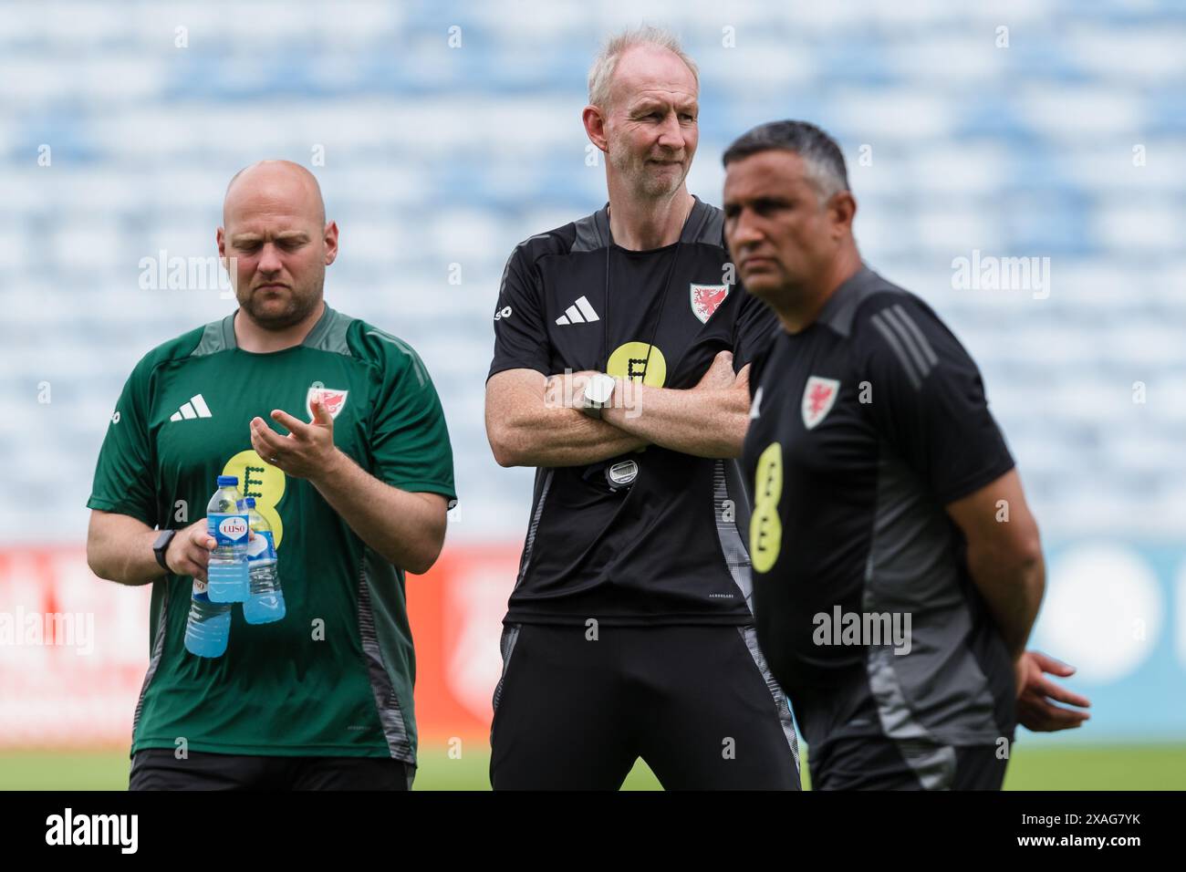 ALGARVE, PORTUGAL - 06 JUNE 2024: Wales’ Coach Alan Knill during the ...