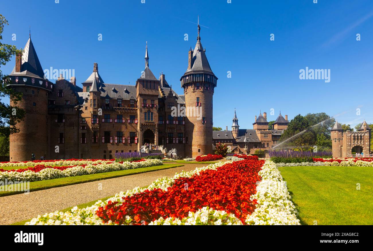 De Haar Castle and garden Stock Photo - Alamy